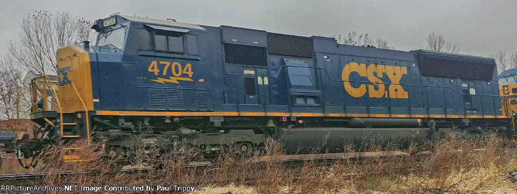 CSX 4704